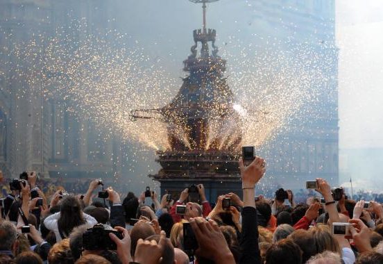 Curious Florence: Florence and the Explosion of the Cart - FlorenceItaly